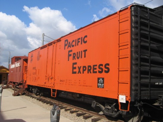 Cool pics of old La Mesa railroad depot and train! – Cool San Diego Sights!