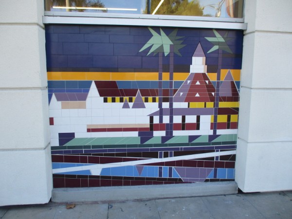 Beautiful tile murals at Vons in Coronado. – Cool San Diego Sights!