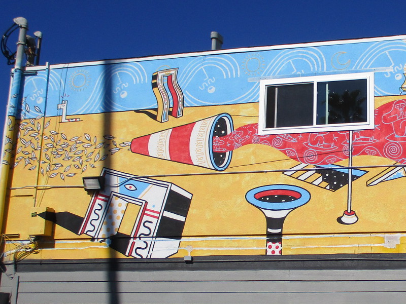 A dreamy, surreal mural in Oceanside! – Cool San Diego Sights!