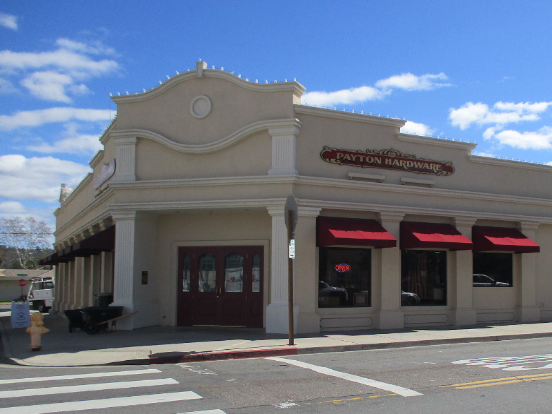 The history of four buildings in Lakeside. – Cool San Diego Sights!