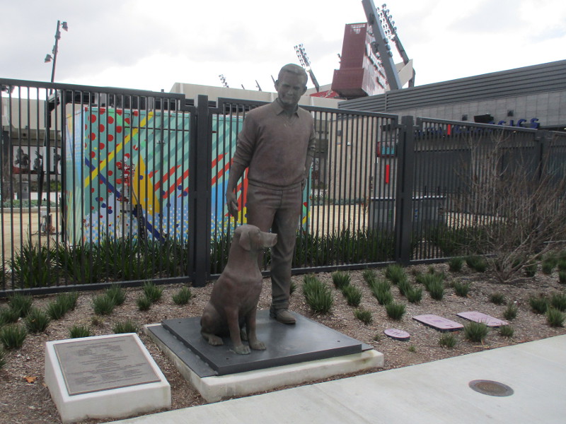 Jack Murphy statue at Snapdragon Stadium. – Cool San Diego Sights!
