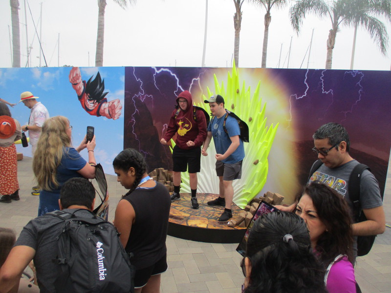 Cool photos of Dragon Ball at Comic-Con! – Cool San Diego Sights!