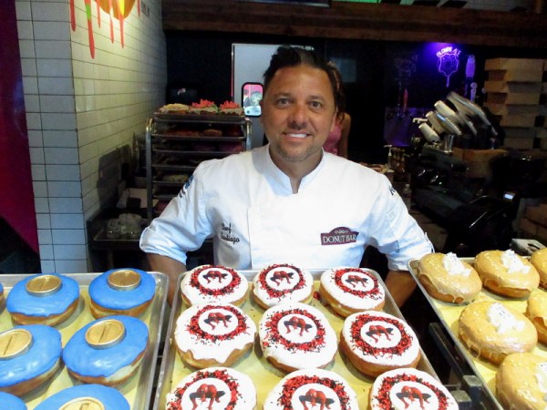 Superhero, Star Wars, Mario donuts for Comic-Con! – Cool San Diego Sights!