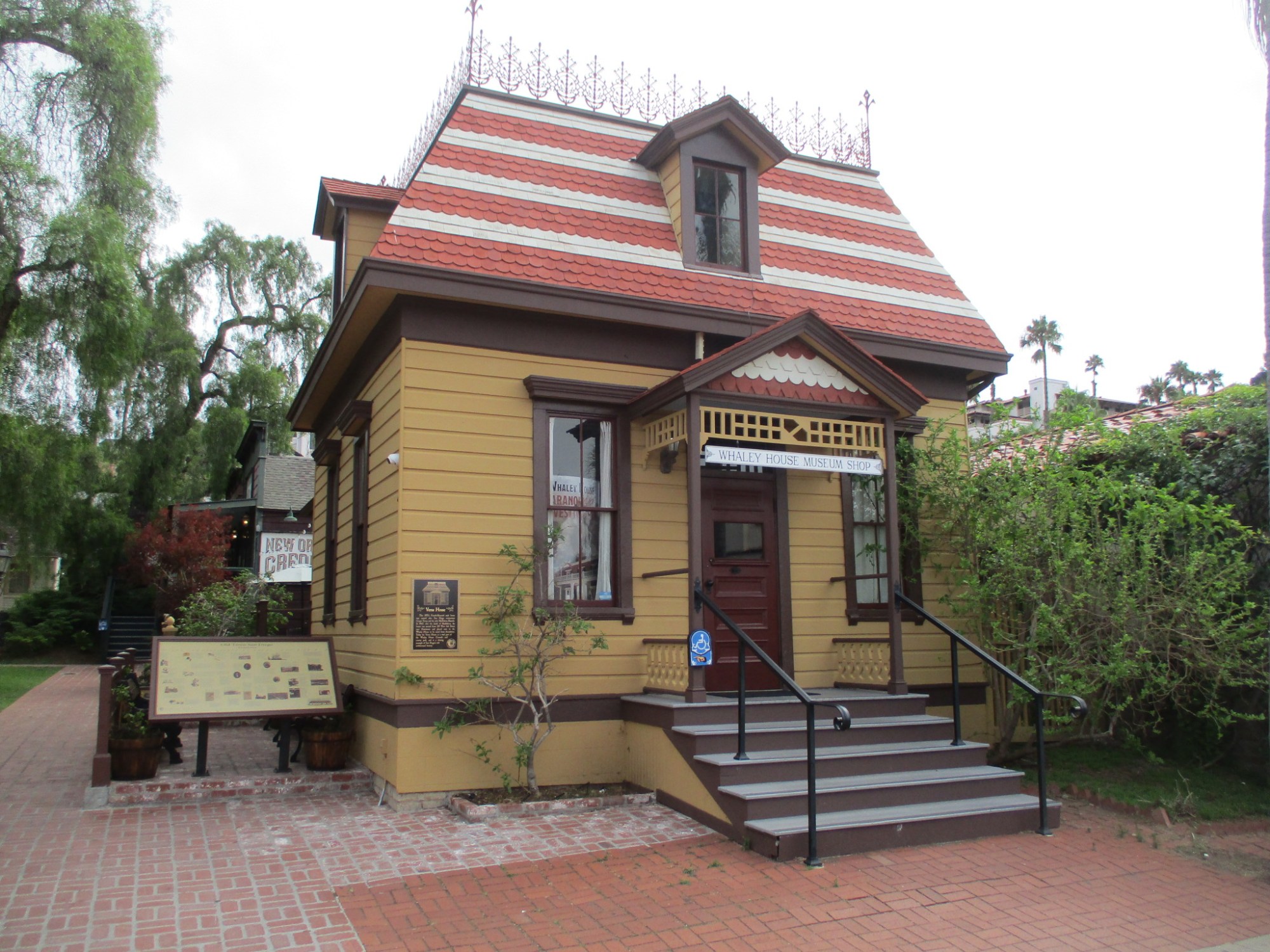 Unique roof of the Verna House in Old Town. – Cool San Diego Sights!