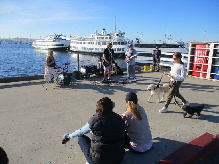 Shimms indie rockers perform on the Embarcadero! – Cool San Diego Sights!