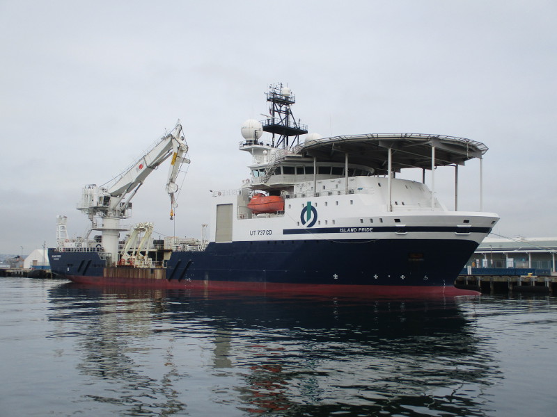 Two very unusual vessels visit San Diego! – Cool San Diego Sights!