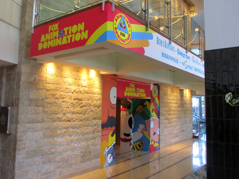 Comic-Con’s elevators to Animation Domination! – Cool San Diego Sights!