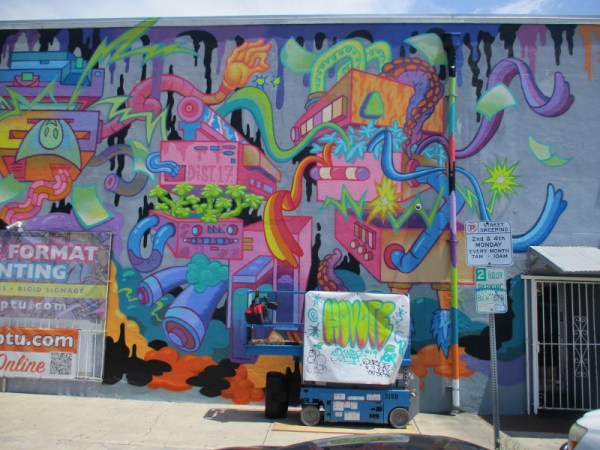 Painting a super cool mural in City Heights! – Cool San Diego Sights!