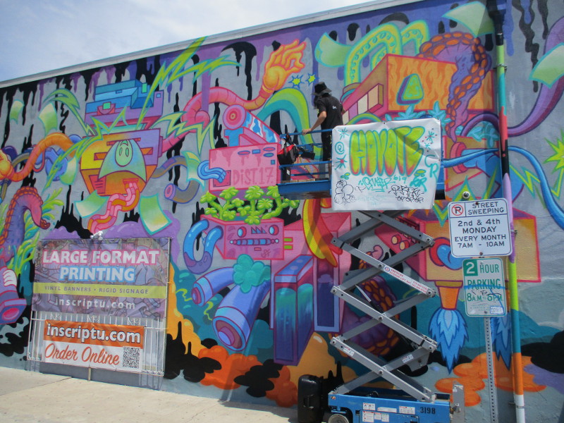 Painting a super cool mural in City Heights! – Cool San Diego Sights!