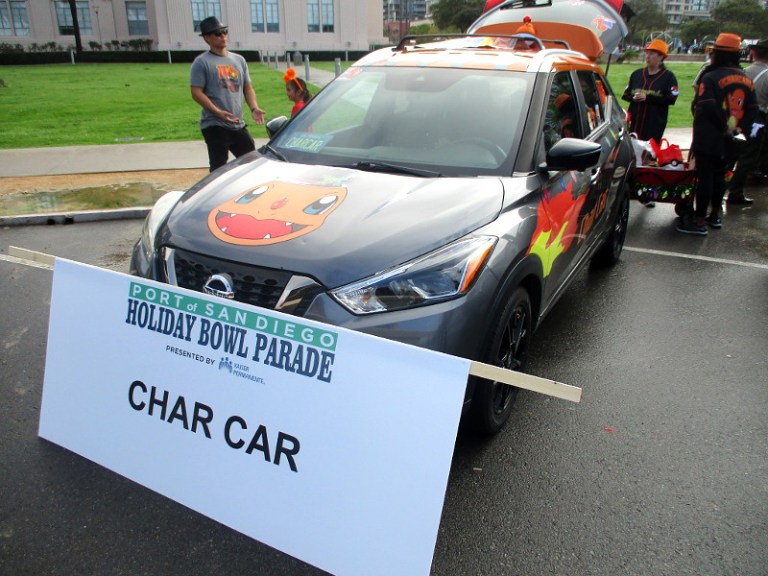 Char Car brings books to kids in hospitals, schools! – Cool San Diego ...