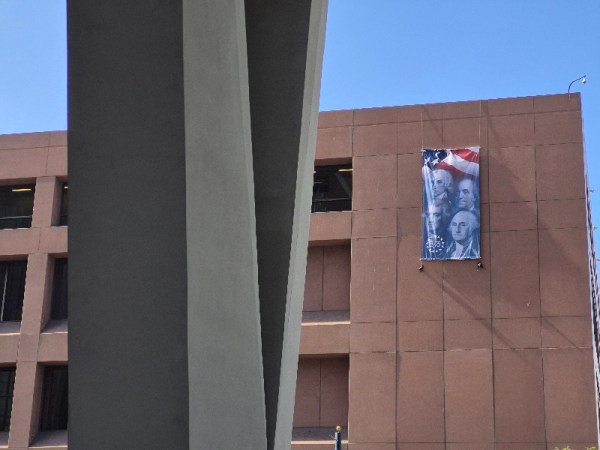 Freedom 250 banner on San Diego courthouse. – Cool San Diego Sights!